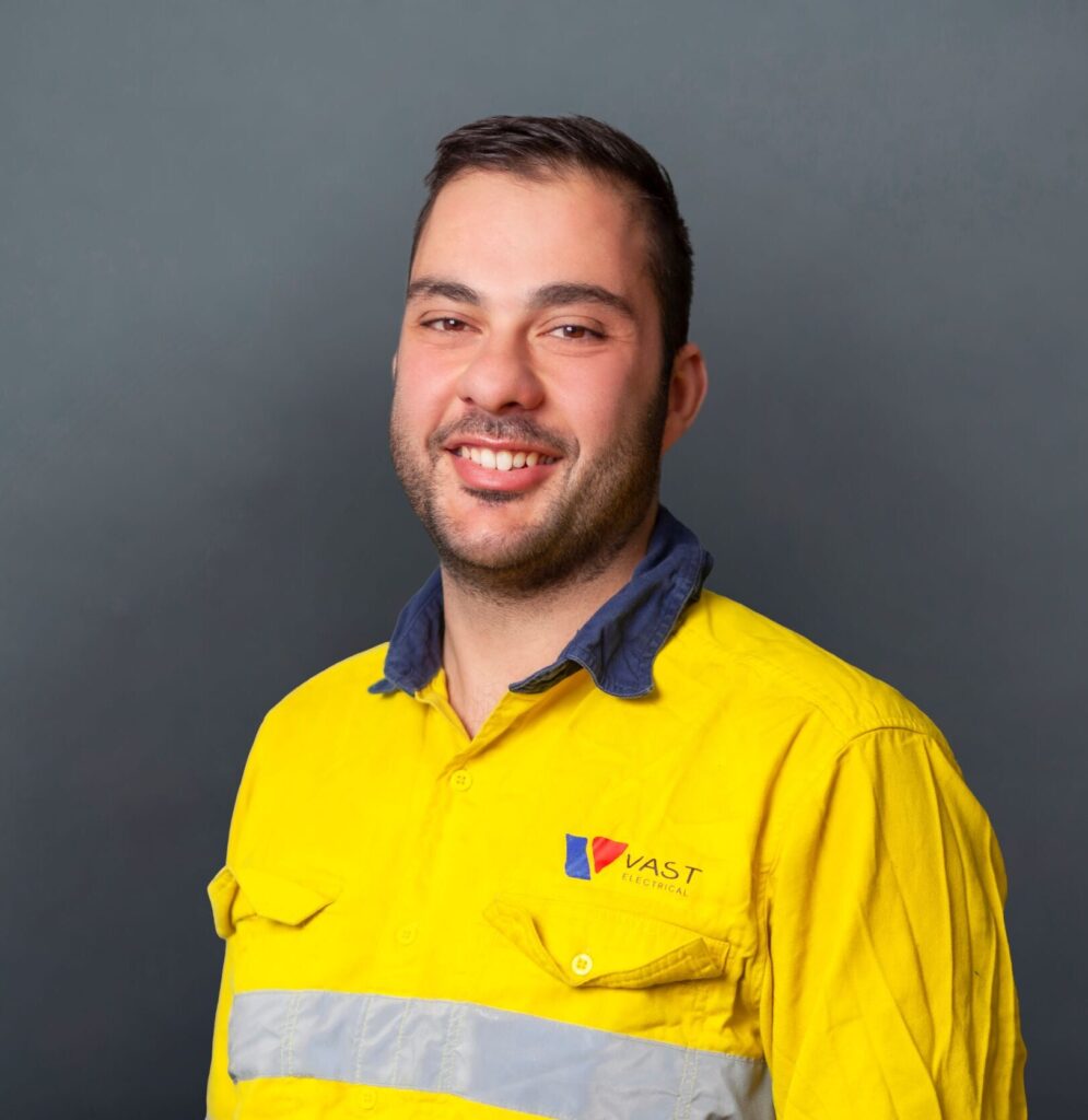 Our People - Vast Electrical